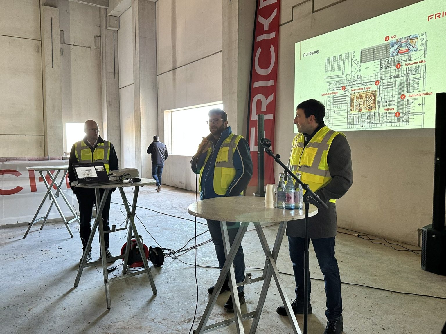 Baustellenfrühstück: Fricke-Gruppe gibt Einblicke in ihr neues ...