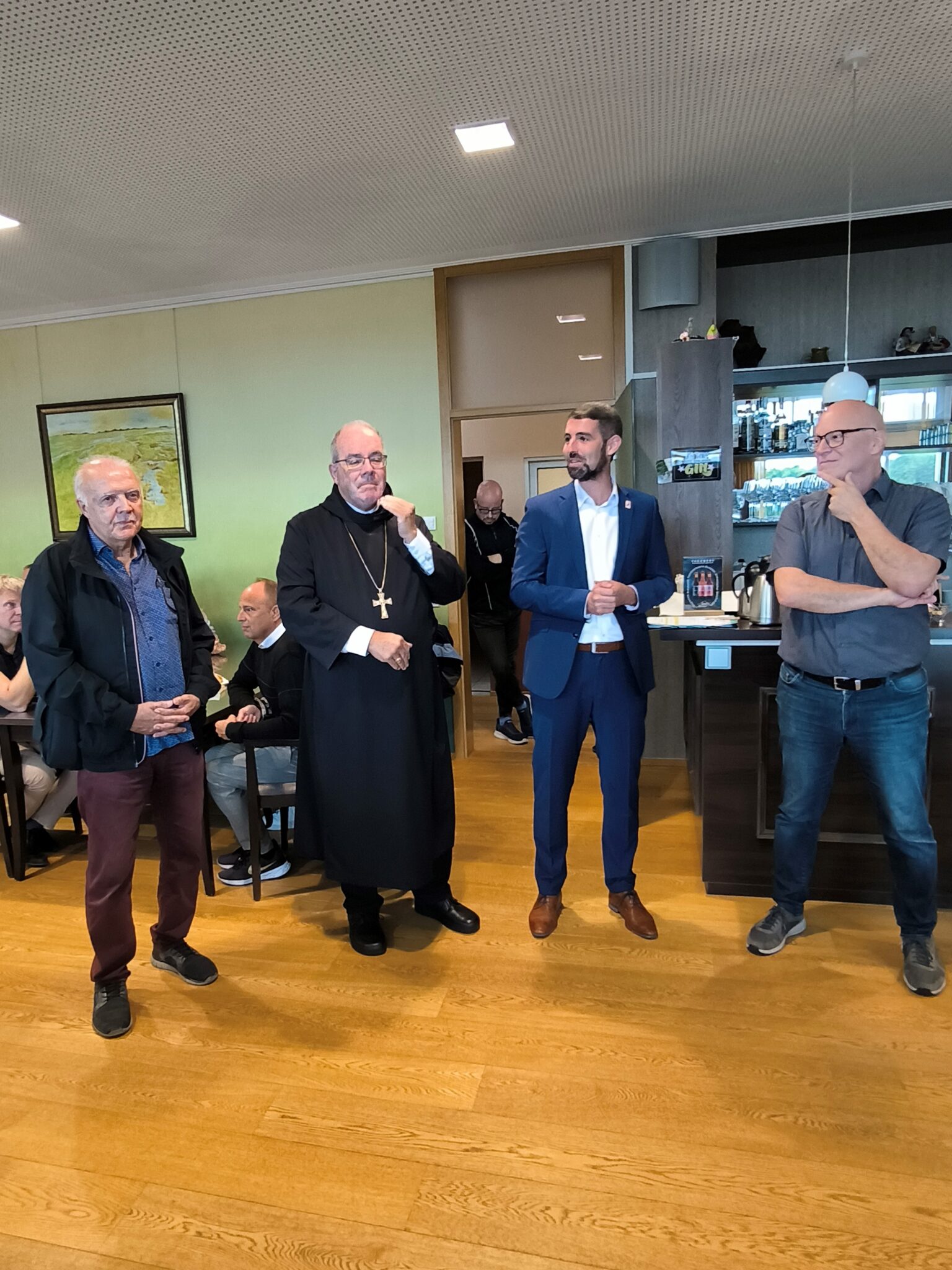 Pfarreiengemeinschaft und Abtei feierten Heilige Messe auf dem Schaumberg – Gemeinde Tholey